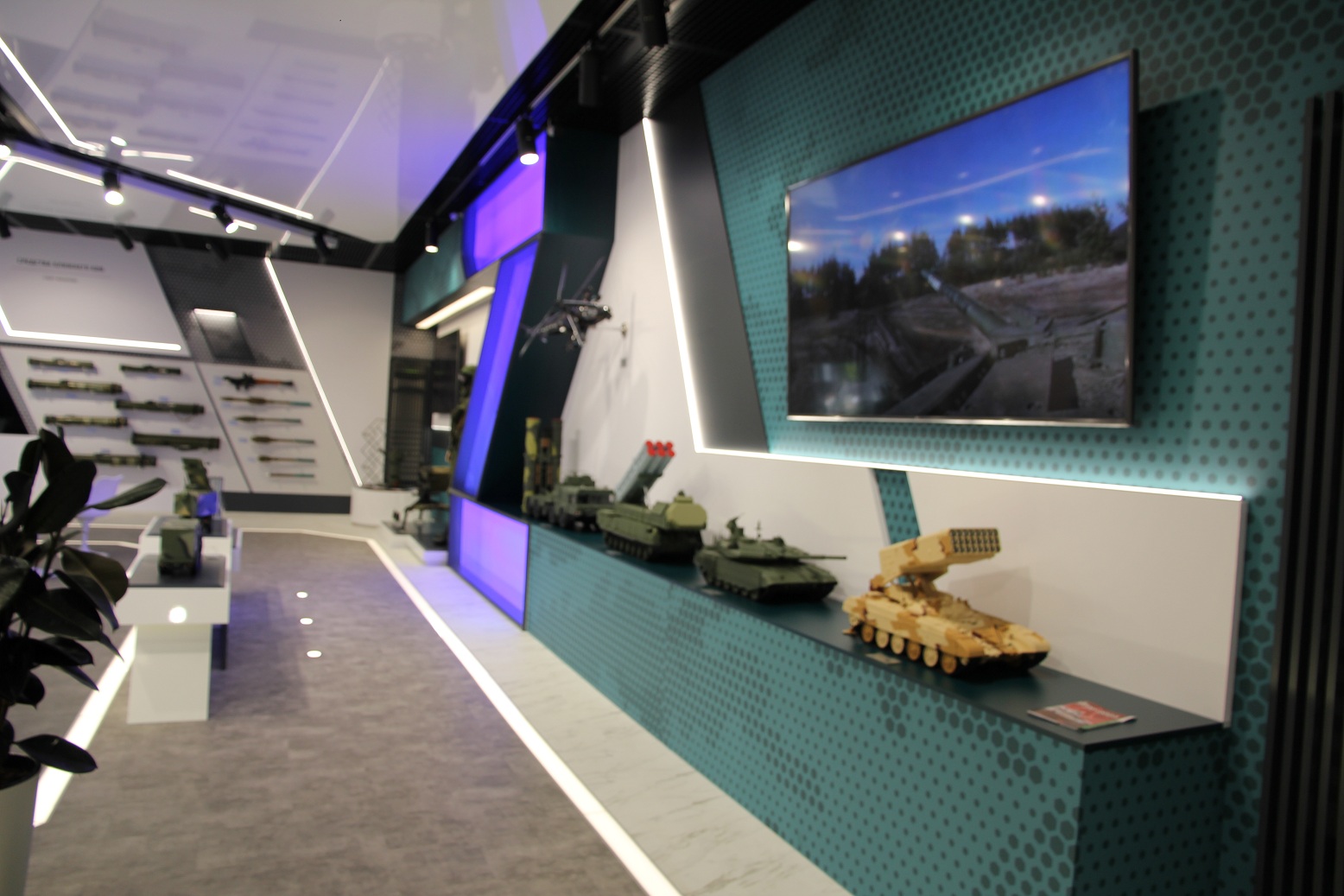 ROSOBORONEXPORT summarizes results of its activity at Army 2023 Forum ...