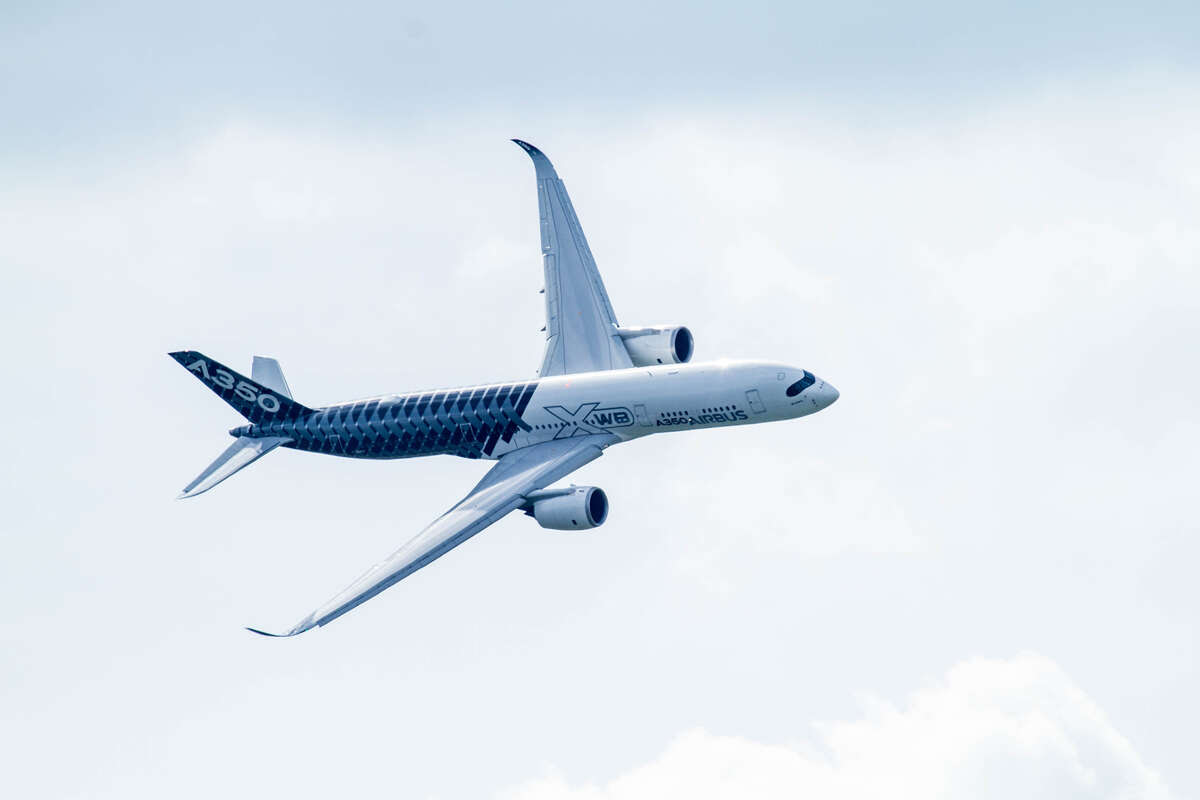 Abra Group (majority investor of Avianca and Gol) signs MoU for five ...
