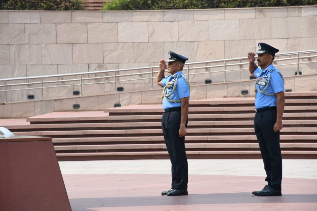 Air Marshal SP Dharkar retired as Vice Chief of the Air Staff, Indian ...