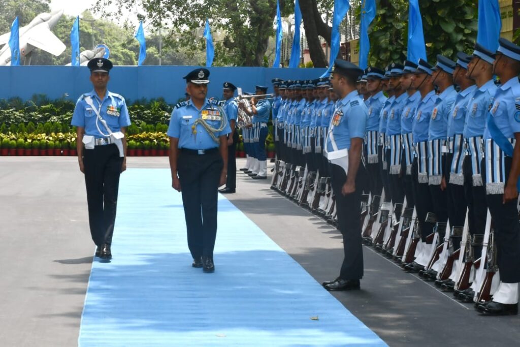 Air Marshal SP Dharkar retired as Vice Chief of the Air Staff, Indian ...